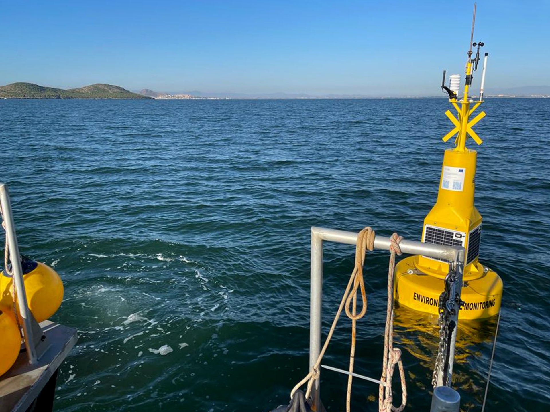 Boyas Oceanográficas Inteligentes - Acuárea® - Empresa especializada en ...